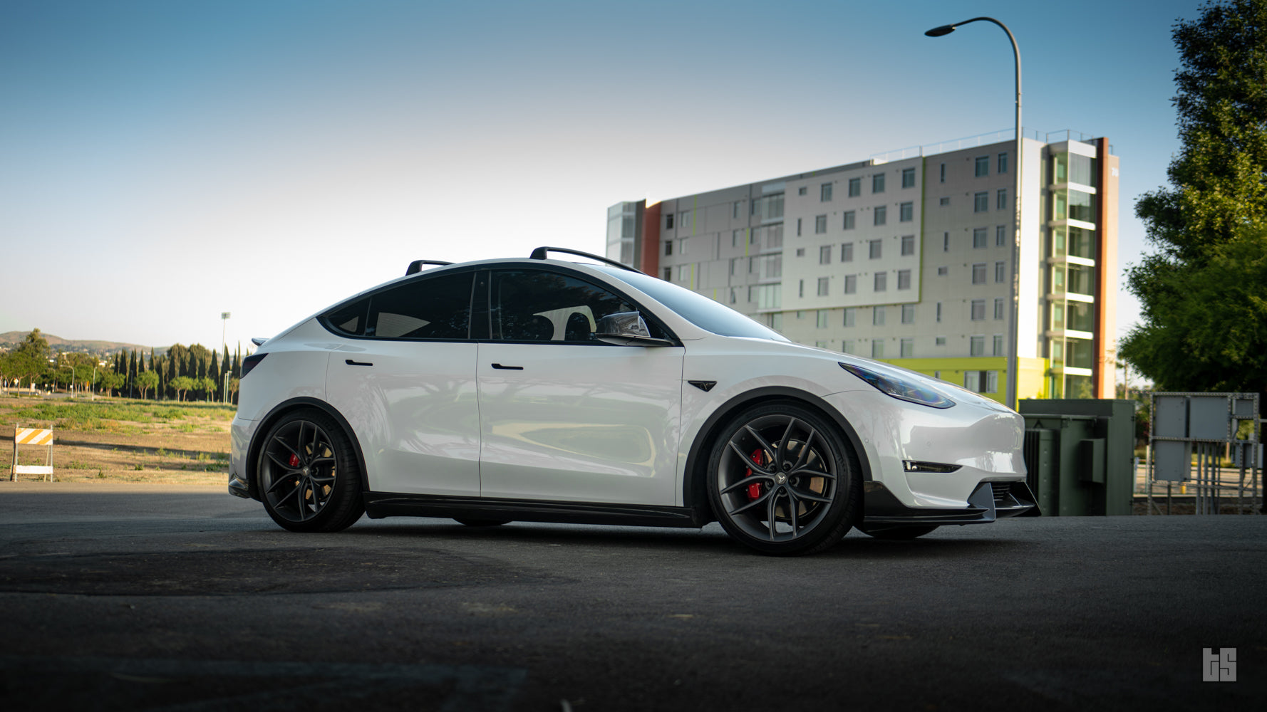 Model Y Performance Body Kit – Genuine Carbon Fiber – The LAB Canada